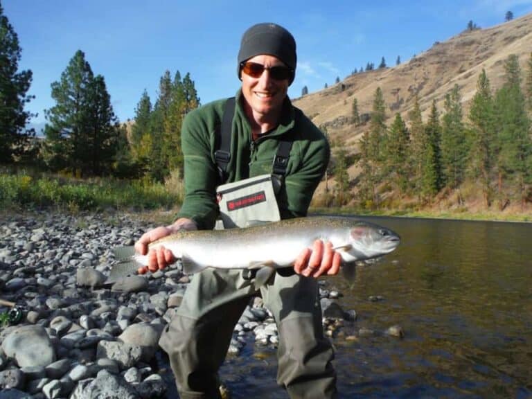 Best Fly Fishing Rivers in Oregon - Best Fishing in America