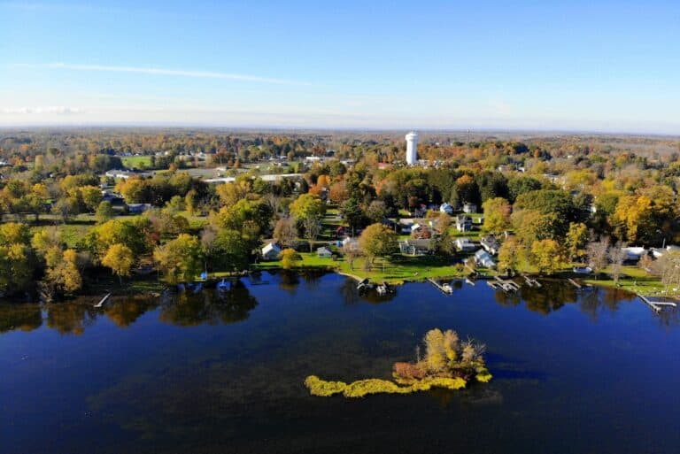 Oneida Lake Fishing: Complete Angler's Guide - Best Fishing in America