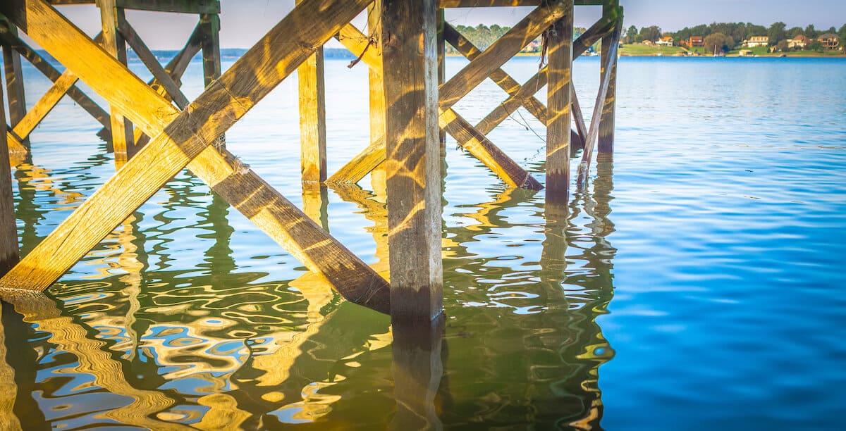 10 Best Crappie Fishing Lakes in South Carolina - Best Fishing in America